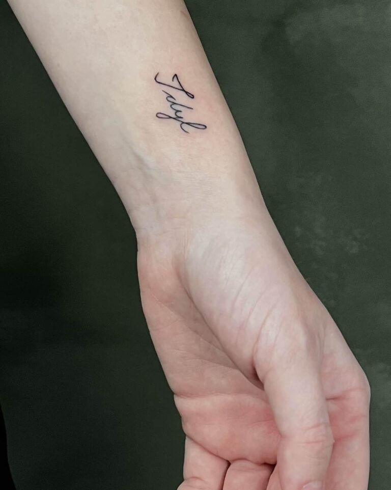 Hvor lang tid tager det at lave en tatovering - Street Tattoo